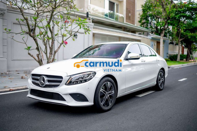 Mercedes C180 model 2021: Giá bán & khuyến mãi mới 1/2024